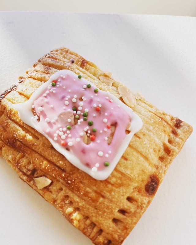 Posh Tarts Online | Oohcrumbs.com Posh Tarts Sweet & Savory Pastries ...